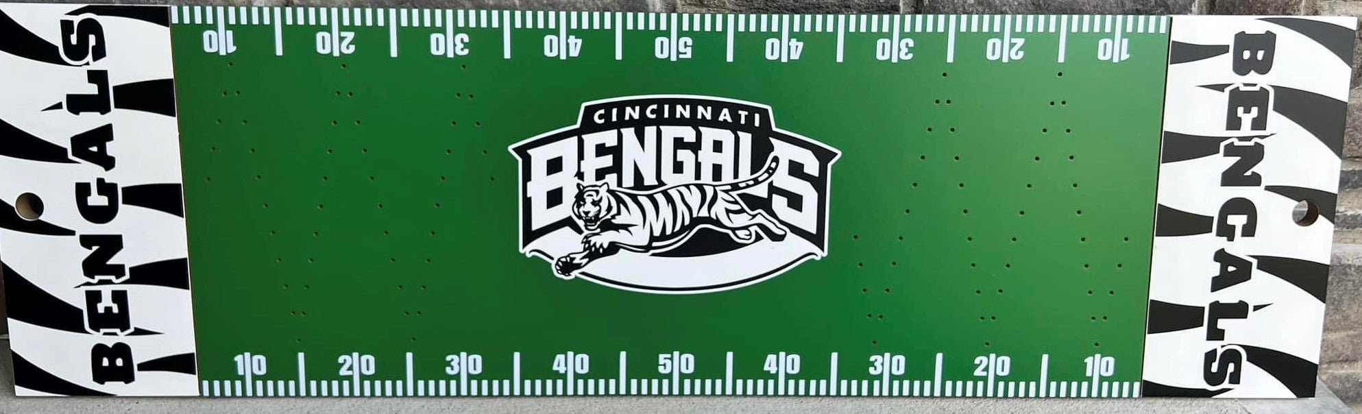 Blitz Board Signature Football Field – CincyBlitzBoards